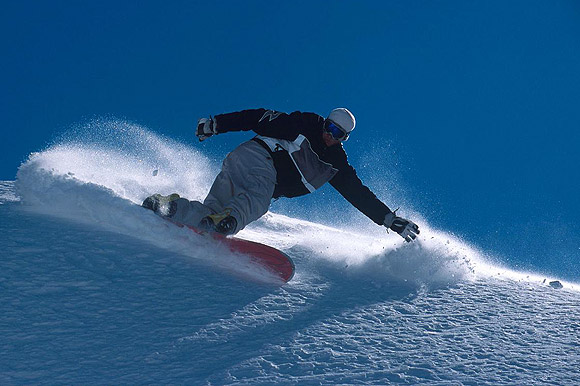 Full Day Snowboard Beginner Package - Interlaken, Switzerland