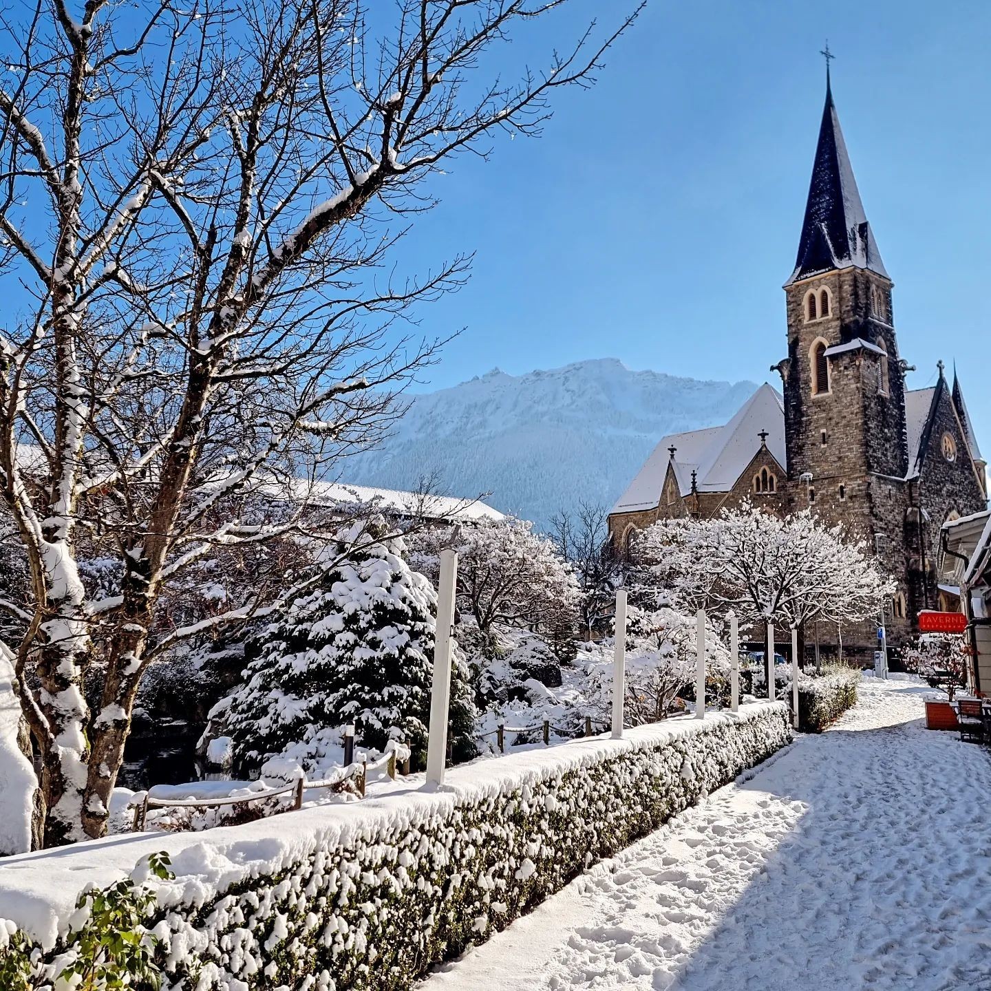 Best Swiss Winter Activities in Interlaken - Balmers Hostel